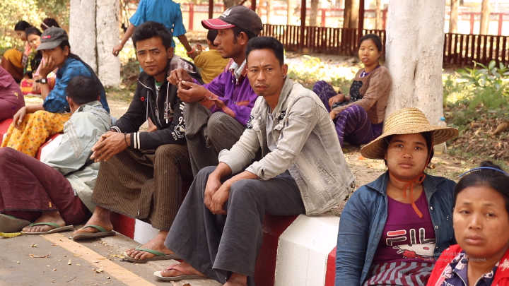 တစ်သျှူးငှက်ပျောလုပ်သားများ လုပ်ခလစာ မရမှုကို ဖြေရှင်းပေးရန် ပြည်နယ ...