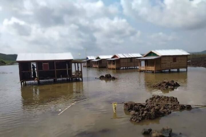 Kyaukphyu refugees express concern over flooding at the new place ...