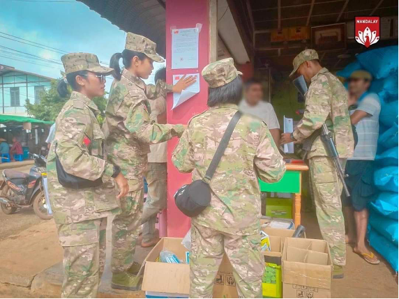 စျေးသည်များအား PDF တပ်ဖွဲ့ဝင်များ ဈေးလာဝယ်ပါက ပိုက်ဆံယူကြရန် MDY PDF တောင်းဆို » Myanmar Peace ...