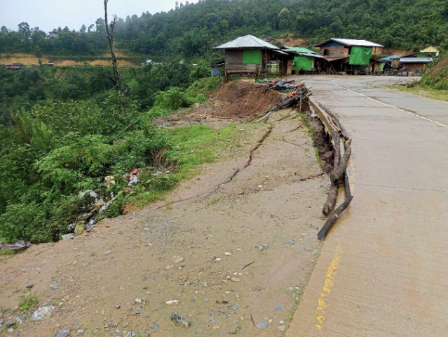 Landslides on Pekon-Hsee Bu road could affect IDP shelters » Myanmar ...